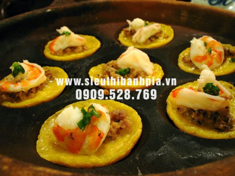 banh-can-la-dac-san-mien-nam-2 - Siêu Thị Bánh Pía Sóc Trăng